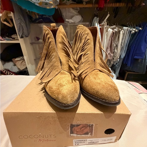 Coconuts by Matisse | Shoes | Coconuts By Matisse Womens Saddle Fringe ...